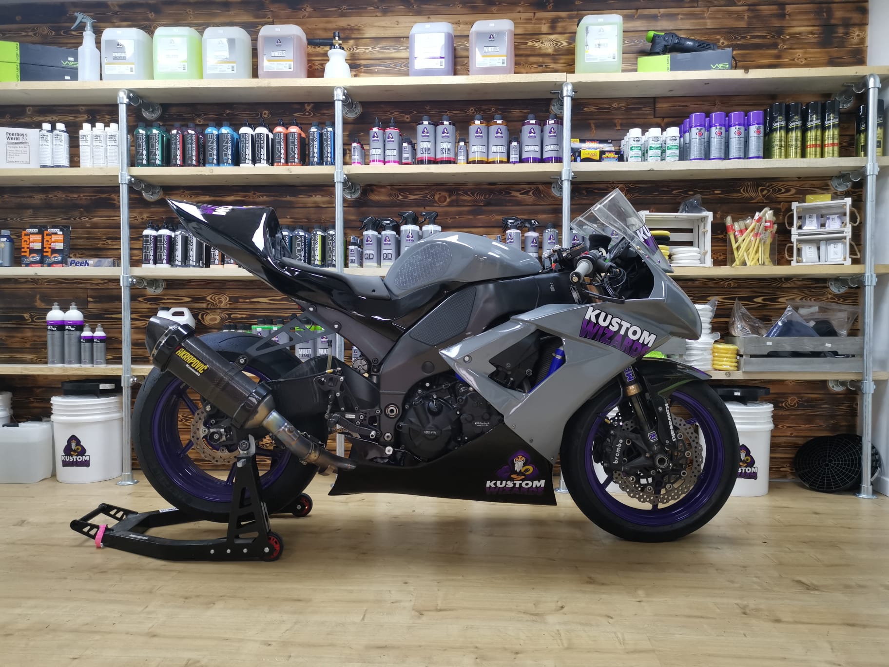 VEHICLE WRAPS - Kustom Wizards